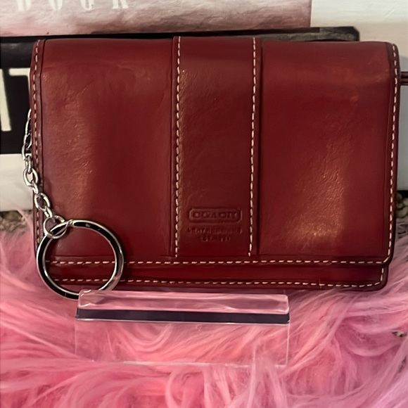 Coach | Bags | Vintage Coach Mini Wallet With Keychain Brown Leather ...